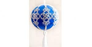 Terrifically Tatted Christmas Ball! (FREE Tatting Pattern)
